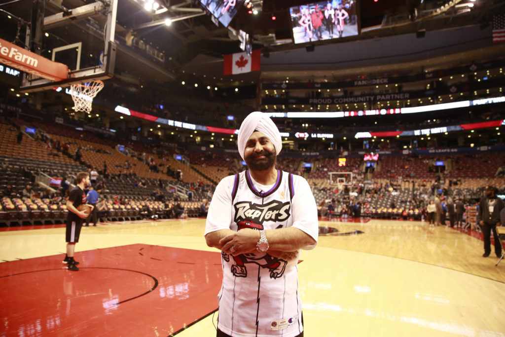 Nav Bhatia: The Raptors Superfan | Moving to Canada I Canada news I ...